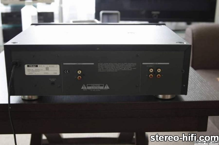 Teac V-6030S | stereo-hifi.com